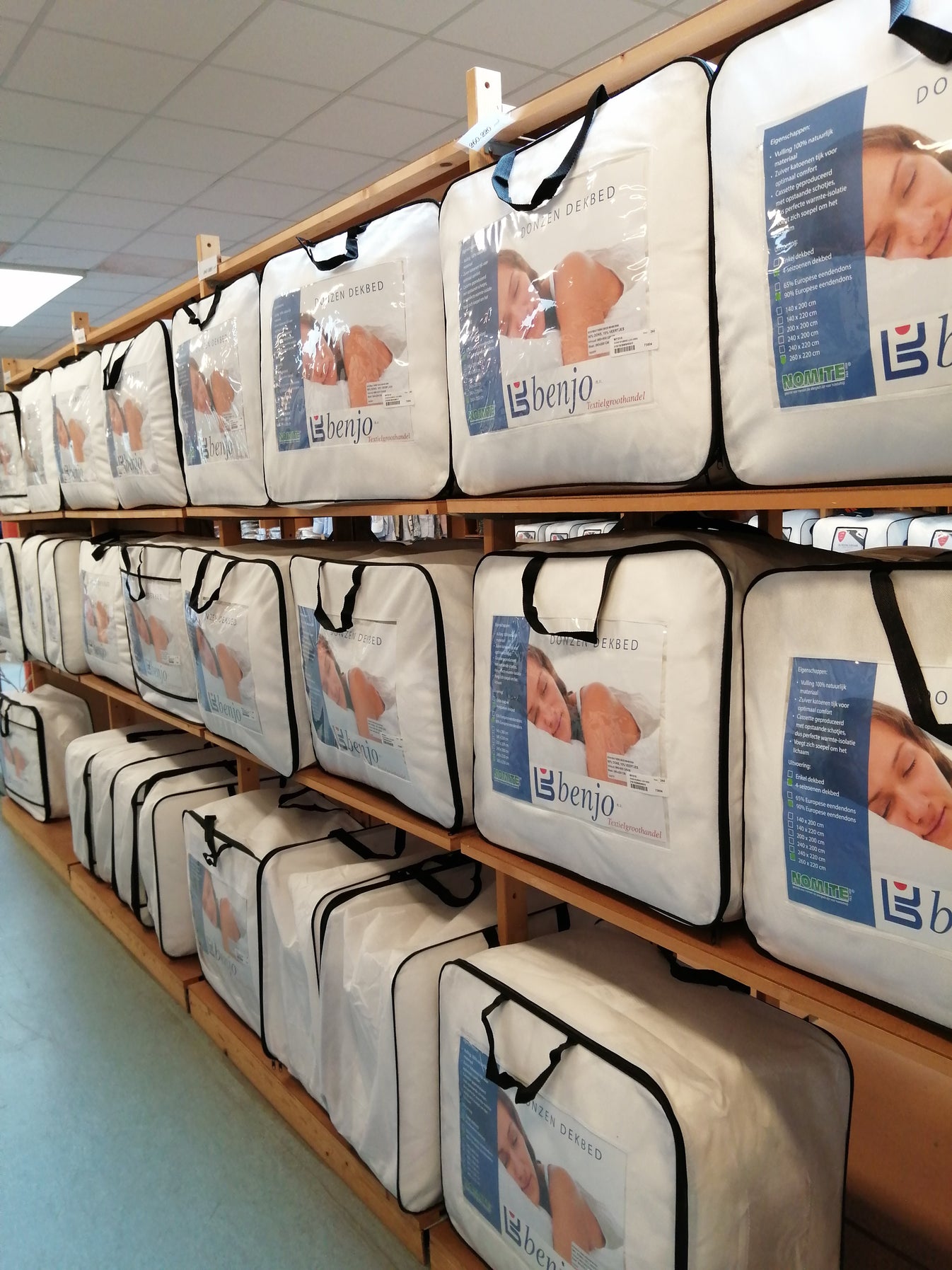 Benjo Enkel Donsdeken – Textielgroothandel Benjo nv
